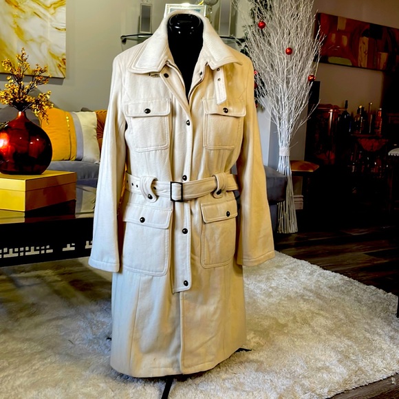 Covington | Jackets & Coats | Vintage Covington Wool Off White Peacoat ...